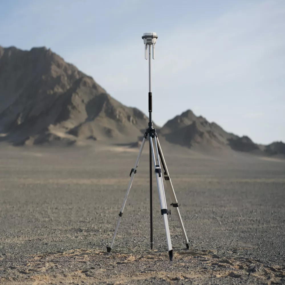 DJI D-RTK 3 Survey Pole and Tripod Kit - iPon.hu