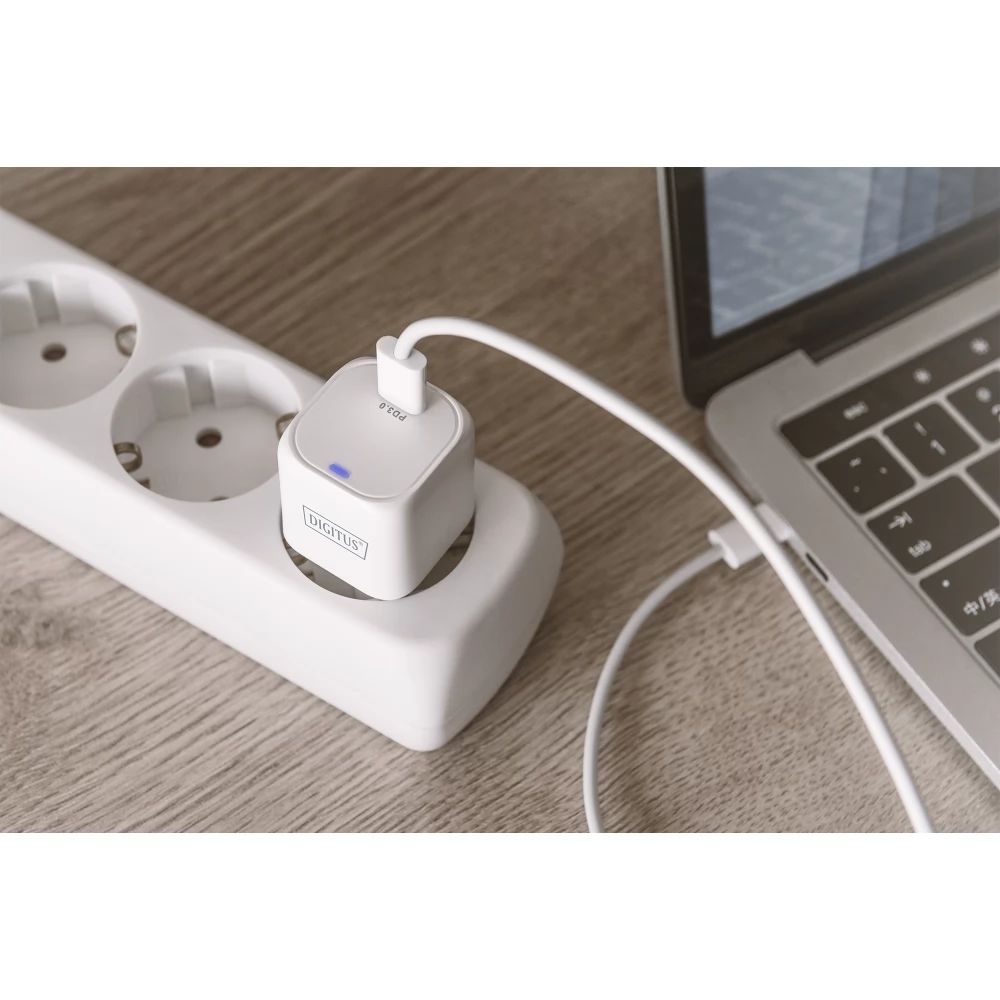 DIGITUS DA-10060 USB C Mini Charging Adapter 20W white - iPoncomp.com