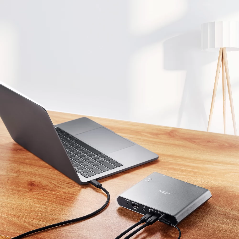 ATEN 2-Port 4K DisplayPort USB-C KVM Dock Switch with Power Pass ...
