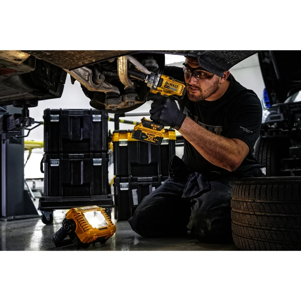 DEWALT DCL077-XJ LED-es battery work light - iPoncomp.com