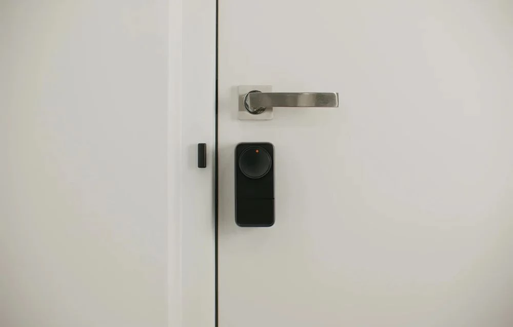 SWITCH BOT Lock Pro intelligent door lock - iPoncomp.com