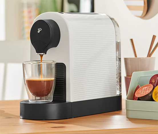 TCHIBO Cafissimo Pure Plus White capsule coffee maker White Black iPoncomp